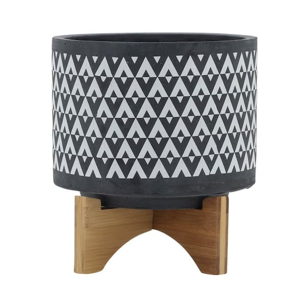 Liv & Skye 8 in. x 9 in. Gray/White Ceramic Aztec Planter On Wooden ...