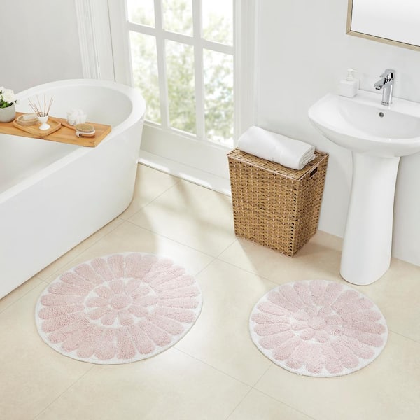 Chesapeake Merchandising Chesapeake Bursting Flower 2piece White Blush Round Bath Rug Set 24 in. and 30 in. 45947