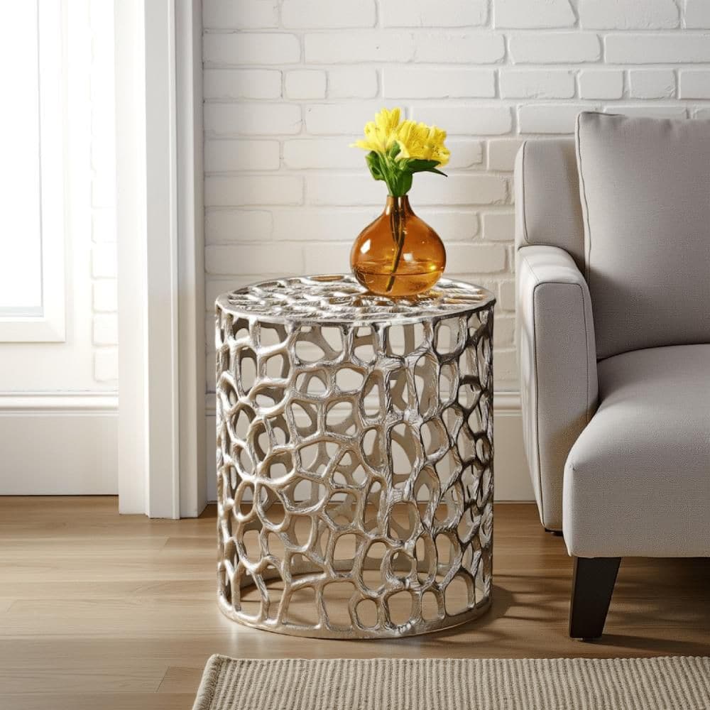 Benjara Mesh 13.5 in. Nickel Round Aluminum Mesh Side Table BM335677 ...