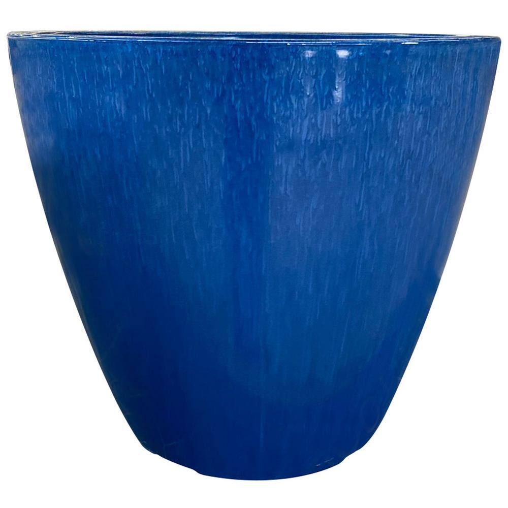Reviews for Trendspot 16 in. Cobalt Blue Kurv Plastic Planter | Pg 1 ...