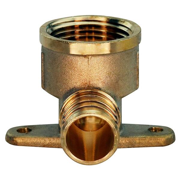 SharkBite 3 4 in PEX Crimp X 3 4 in FNPT Brass 90 Degree 44 OFF