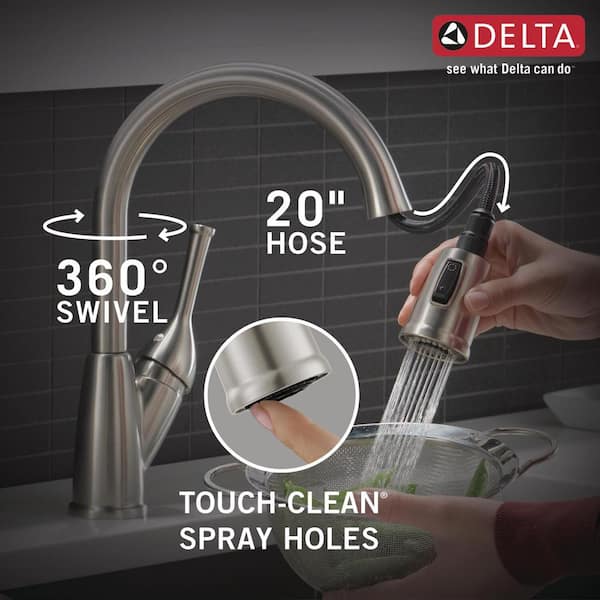 Delta Classic Single Handle Pull Down Sprayer Kitchen Faucet in ...