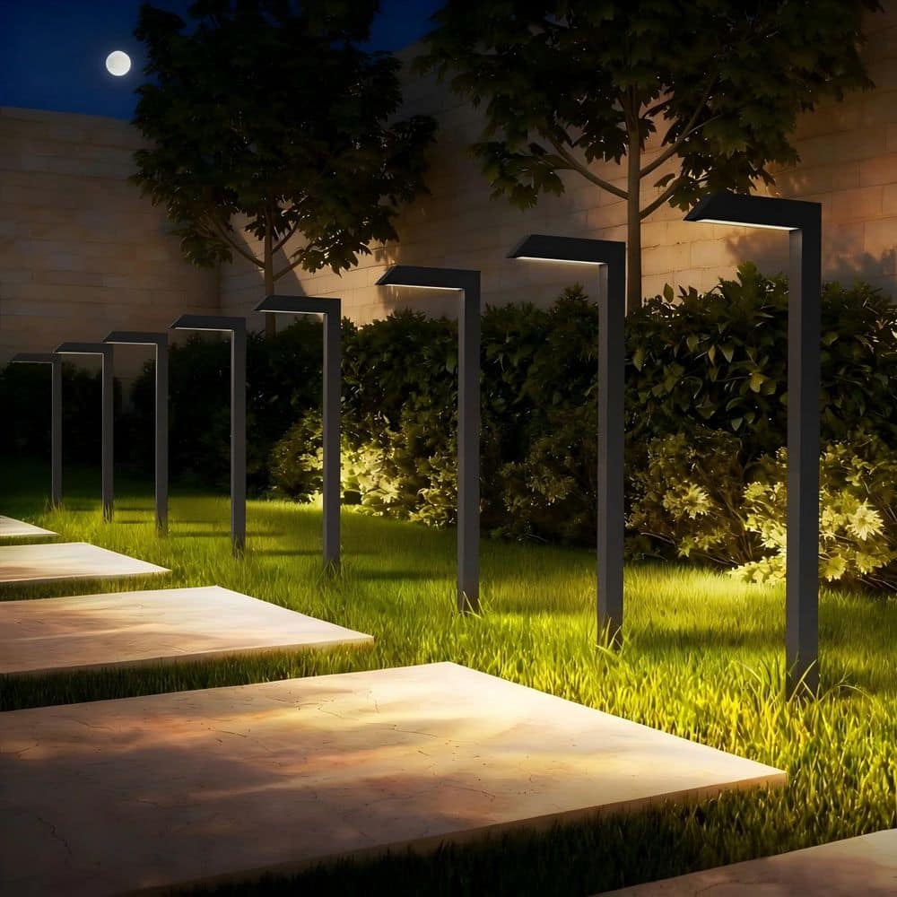 Maxax 19 in. LED Black Aluminum 120 Lumen Outdoor Hardwired Line ...