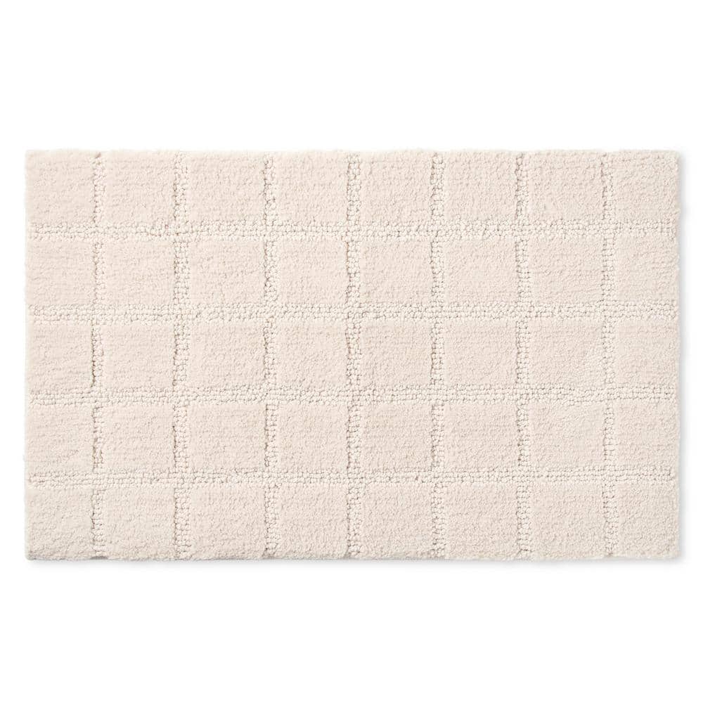 TOWN & COUNTRY LIVING Ultra Plush Windowpane Solid Washable Beige 20 ft ...