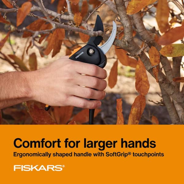 Fiskars 3/4 in. Cut Capacity 9.4 in. Steel Blade Bypass Pruning Shears with SoftGrip Handles ...