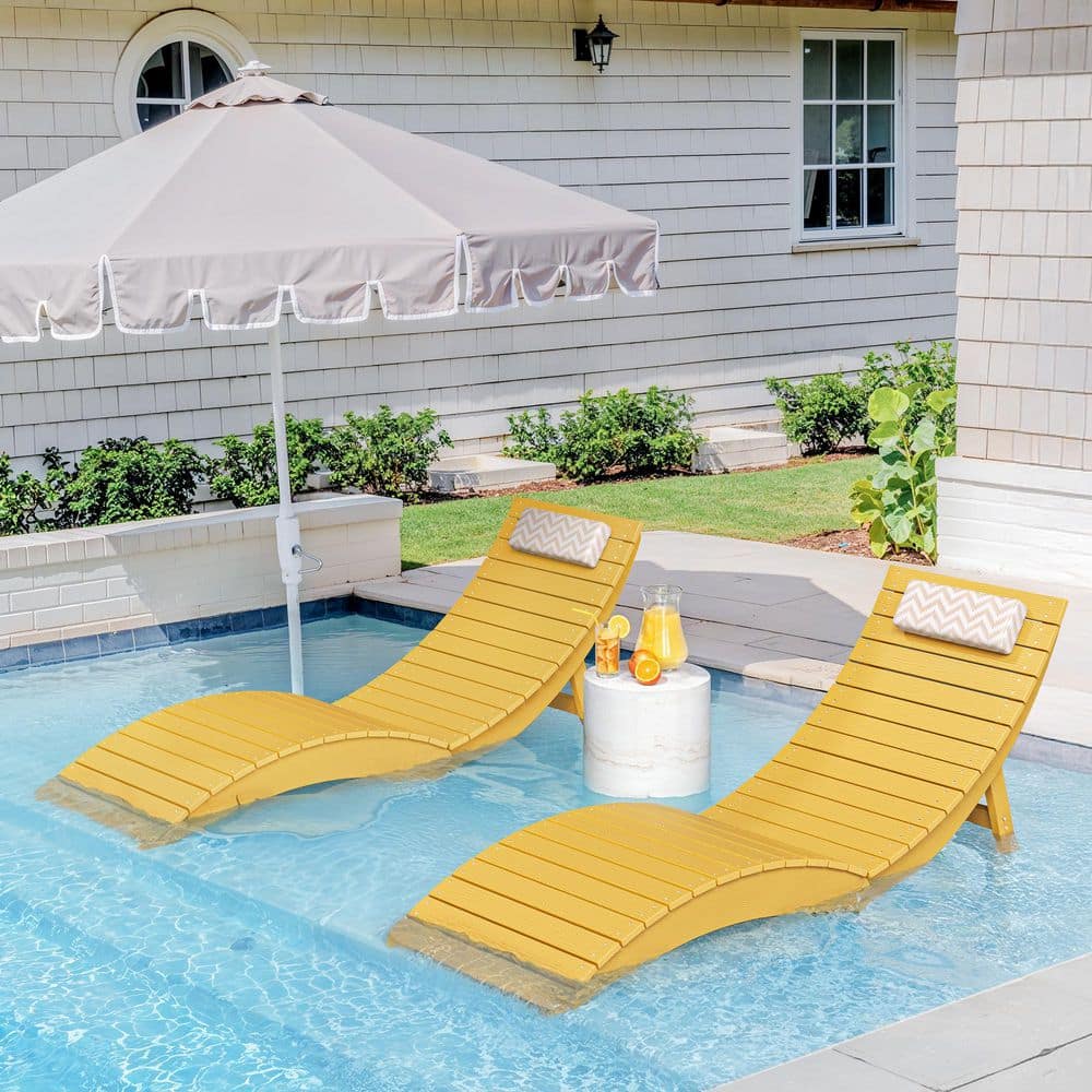 Hotormer Yellow Collapsible 2-Piece HDPS Plastic Outdoor Chaise Lounge ...