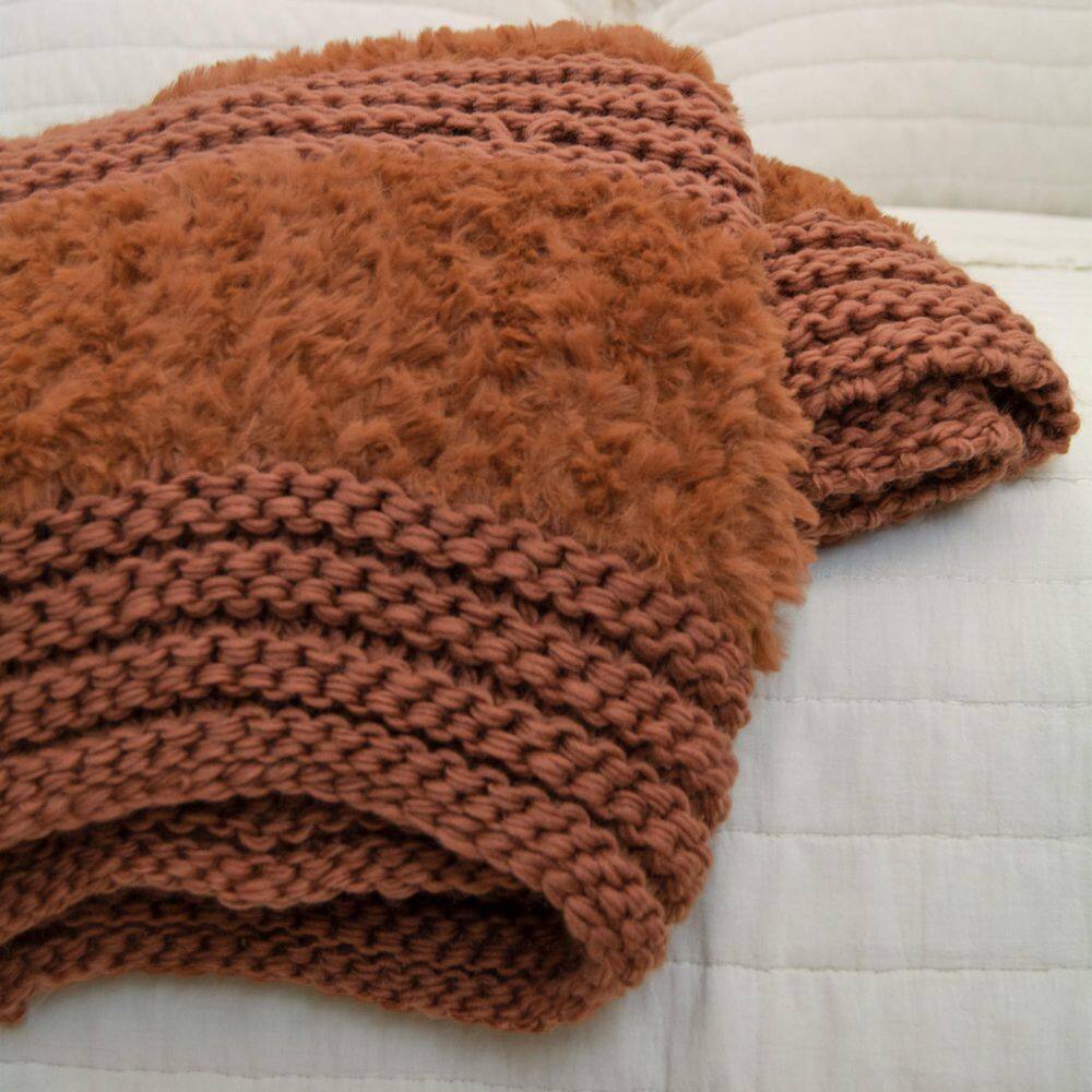 DONNA SHARP Plush Knit Rust Polyester Throw Blanket Y00120 - The Home Depot