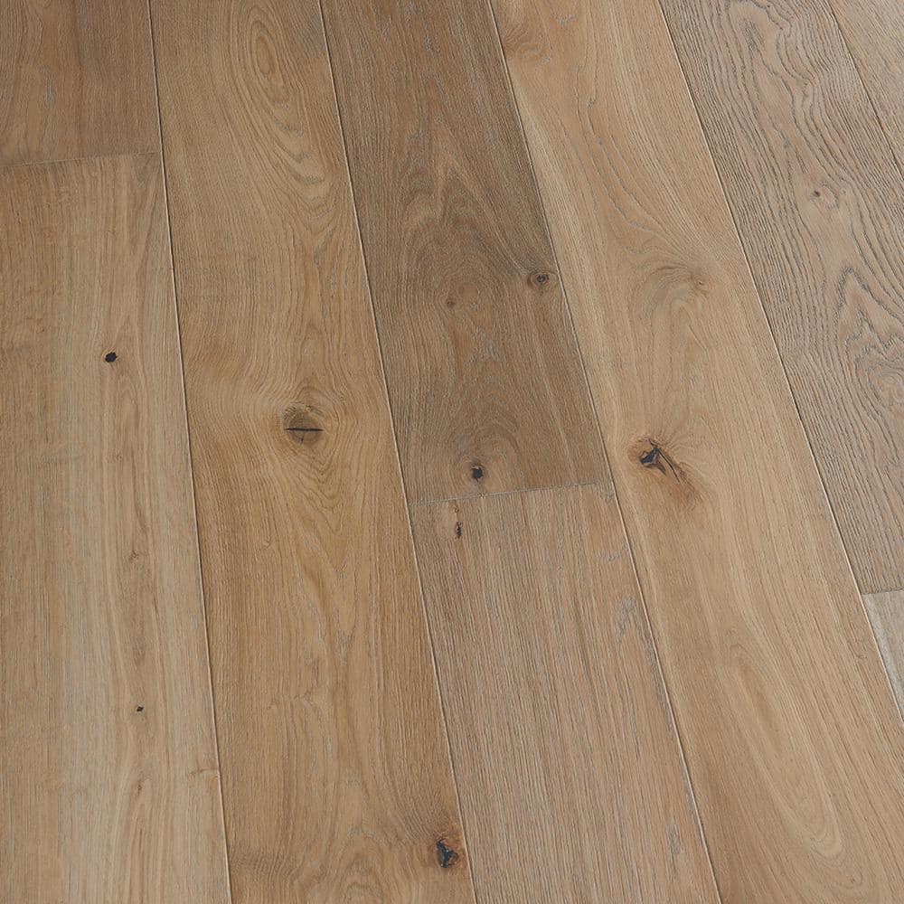Malibu Wide Plank Roosevelt French Oak 1/2 in. T x 7.5 in. W Tongue ...