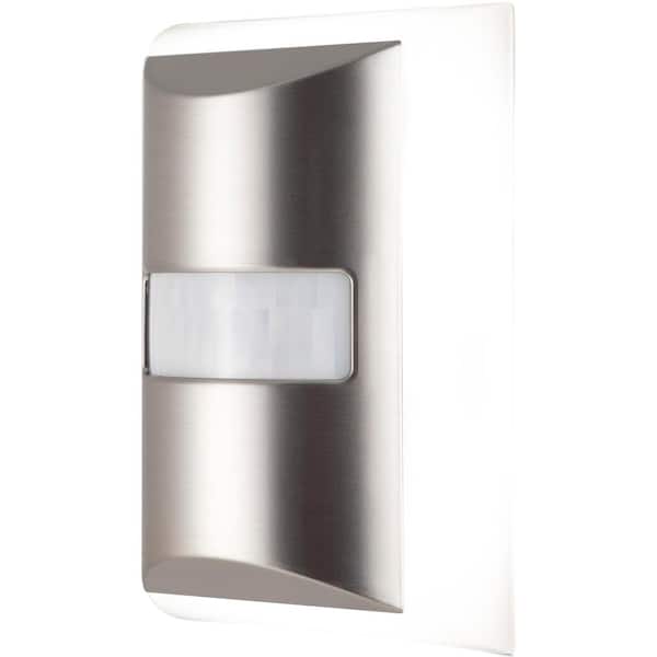 GE 0.5-Watt Motion Activated Plug In Light Sensing Integrated LED Night ...