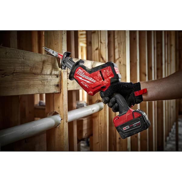 Milwaukee M18 FUEL 18V Lithium-Ion Brushless Cordless HACKZALL Reciprocating Saw w/Two 6.0 Ah ...