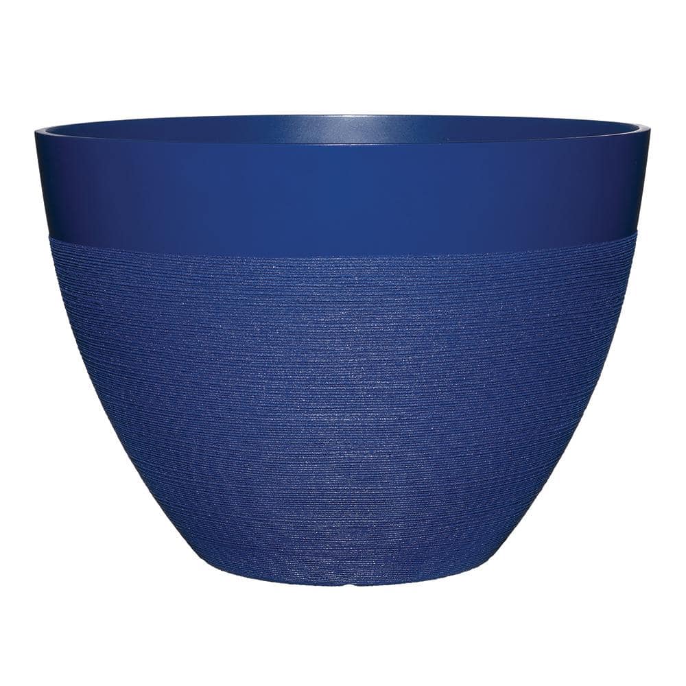 CHG CLASSIC HOME & GARDEN Decatur Large Blue Resin Lightweight Round ...