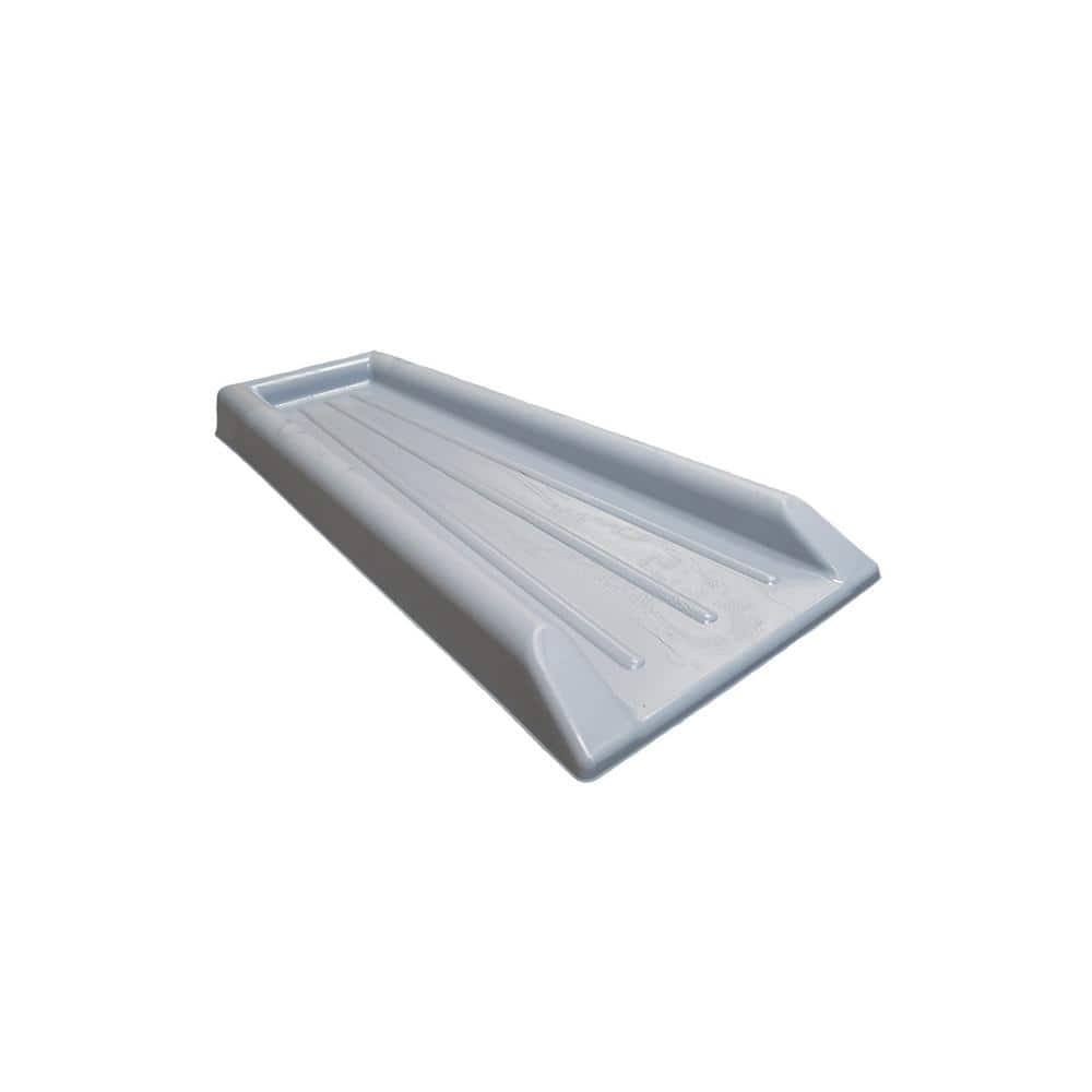 SHAPE PRODUCTS 23 in. Gray Plastic Splash Block SPLG1123