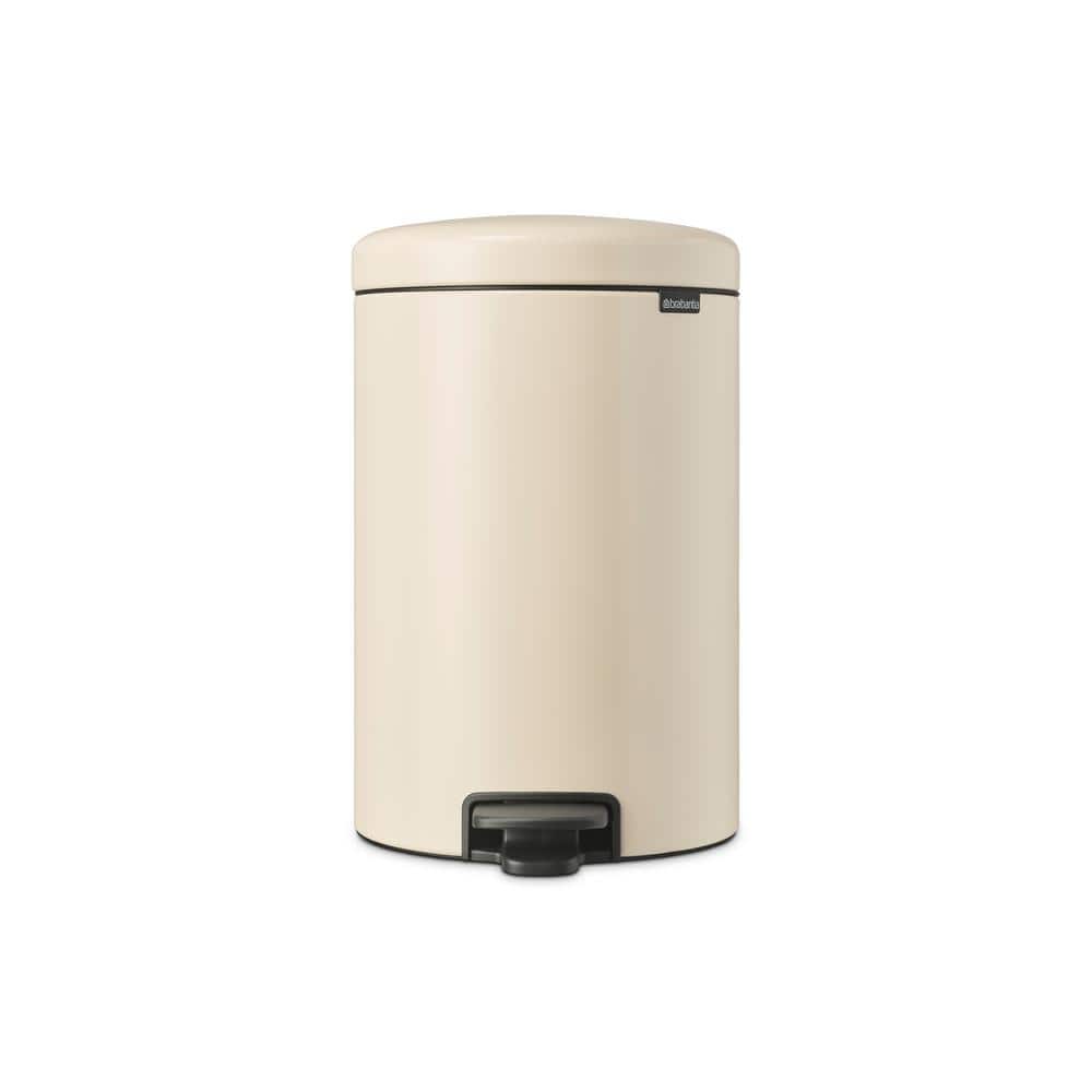 Brabantia NewIcon 5.3 Gal. (20 l) Soft Beige Step On Trash Can 149948 ...