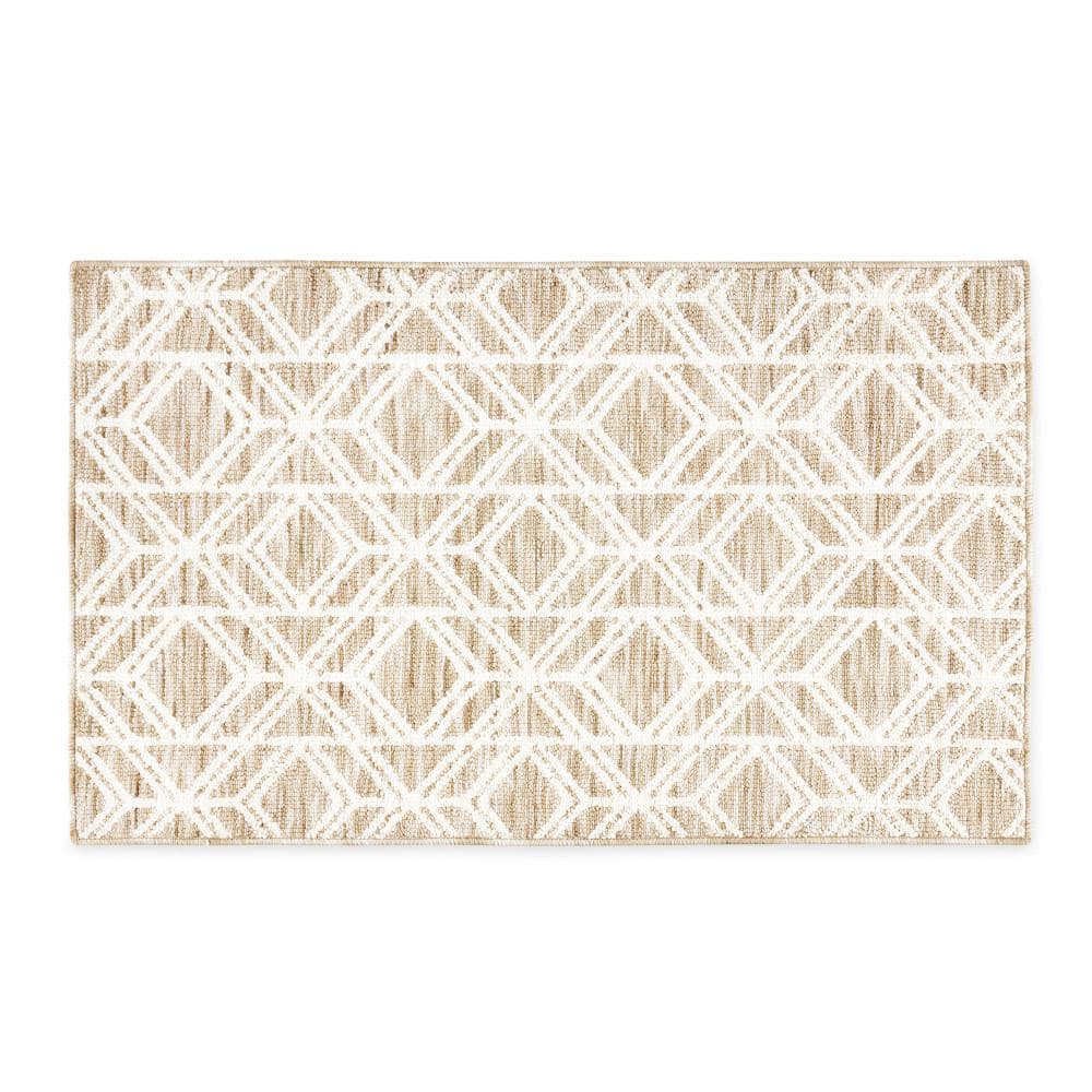 TOWN & COUNTRY LIVING Everyday Walker Modern Diamond Beige 24 in. x 40 ...