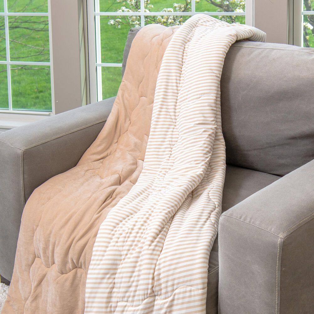 THE NORTHWEST GROUP HGTV Cooling Nomadic Desert-Tan Throw Blanket ...