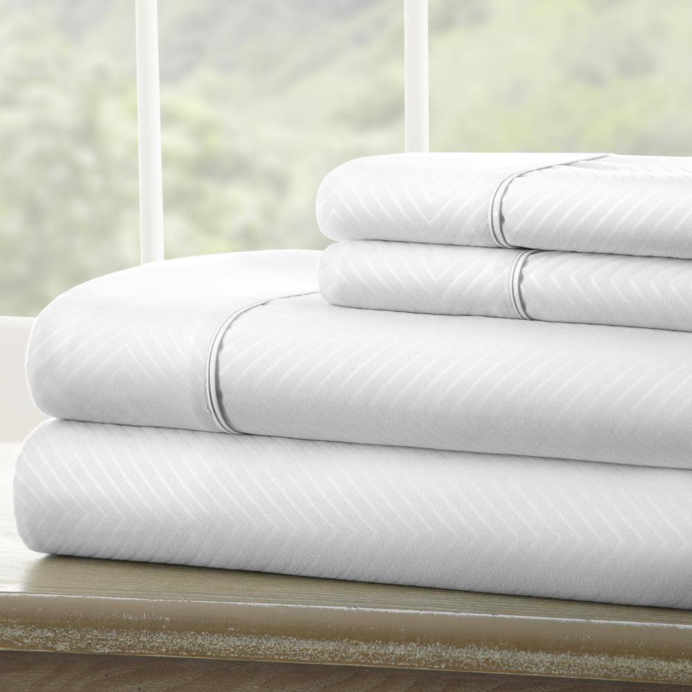 Becky Cameron 4-Piece White Geometric Microfiber Twin Sheet Set IEH ...