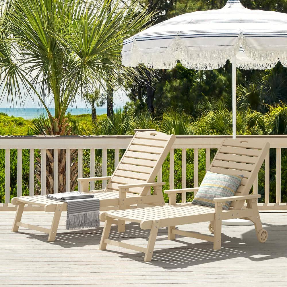 LUE BONA Hampton Sand Patio Plastic Outdoor Chaise Lounge Chair with ...