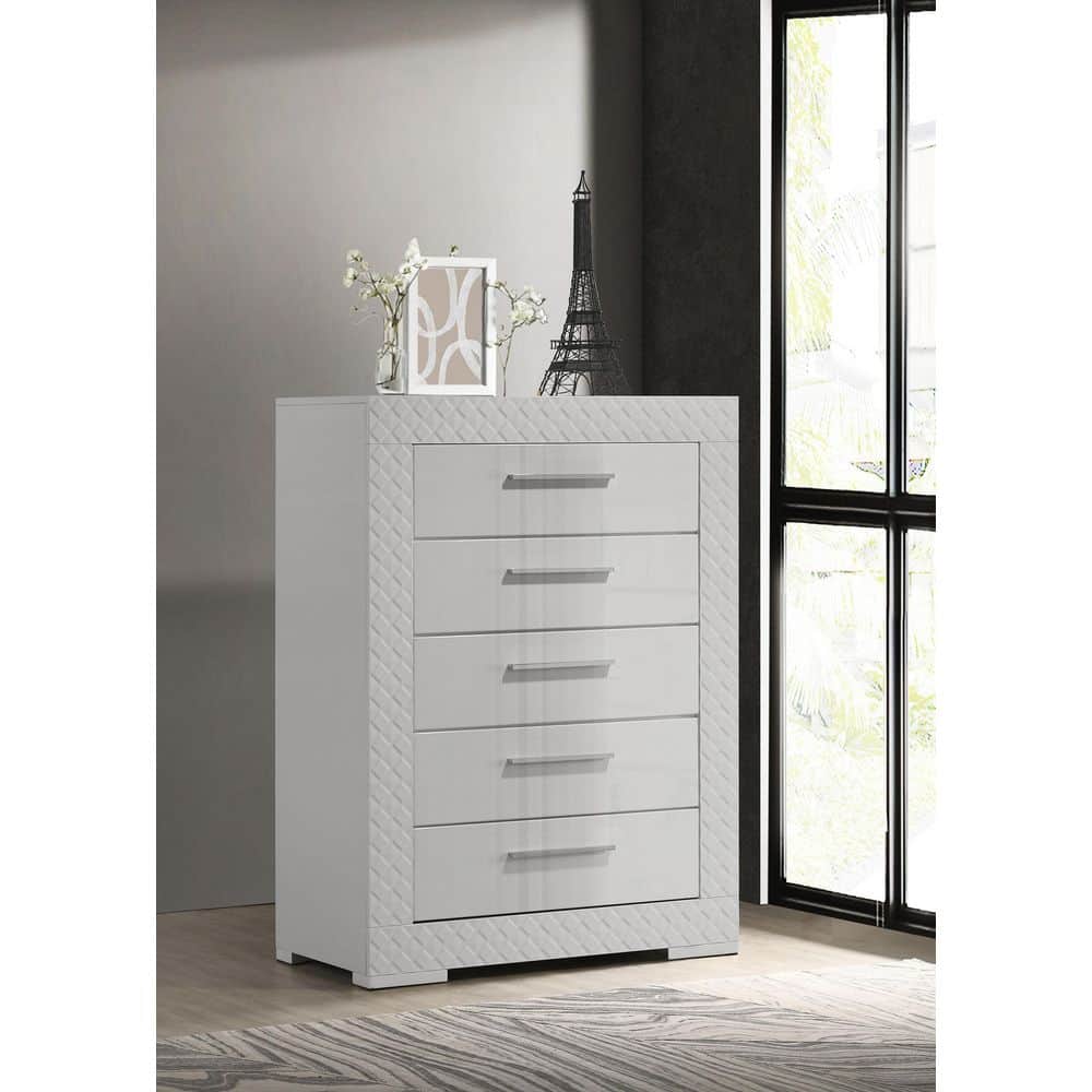 Coaster Ives White High Gloss 5-drawer 35.5 in. Chest of Drawers 224945 ...