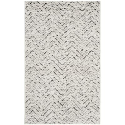SAFAVIEH Adirondack Ivory/Charcoal 4 ft. x 6 ft. Chevron Area Rug ADR104N-4
