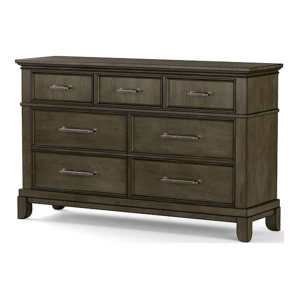 Furniture of America Emery Point 7-Drawer Gray with Care Kit Dresser ...