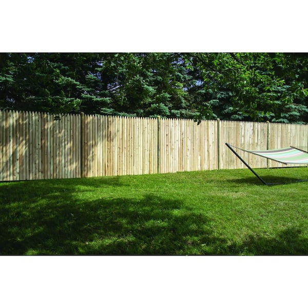 6x8 Eastern White Cedar Stockade on Eastern White Cedar Molded ...