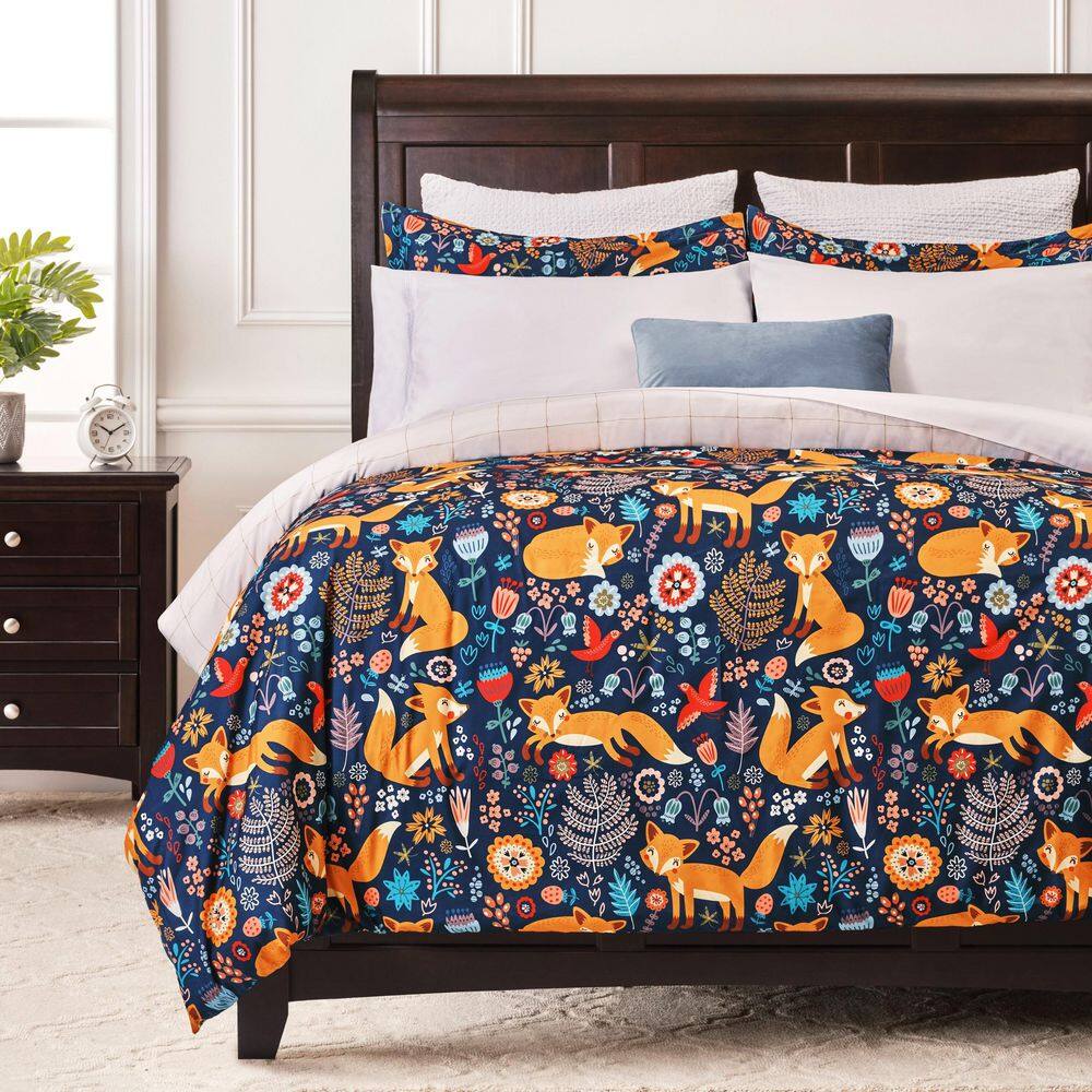 CHANASYA Chanasya Golden Fox Print Reversible Microfiber Duvet Cover ...