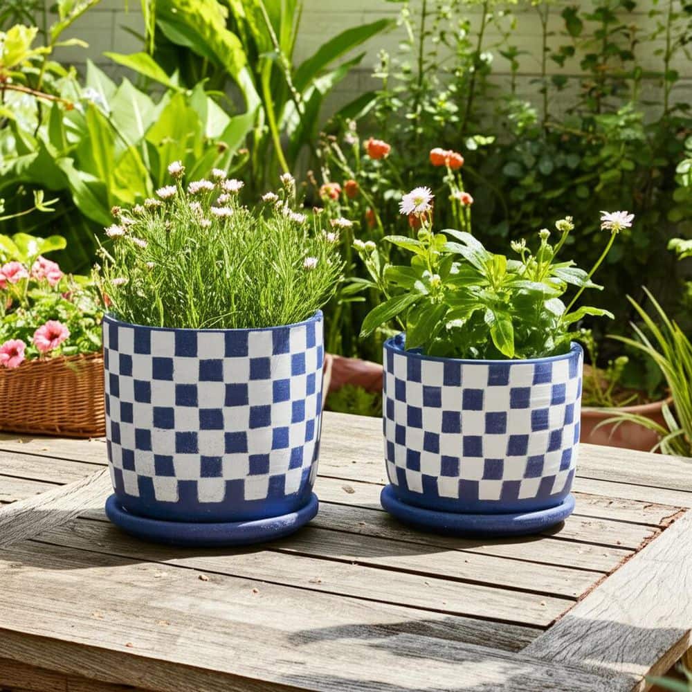 Liv & Skye 5 in. and 6 in. Blue Ceramic Checkerboard Saucer Decorative ...