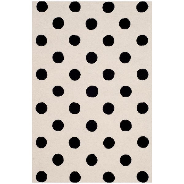 SAFAVIEH Kids Ivory/Black 4 ft. x 6 ft. Geometric Polka Dot Area Rug ...
