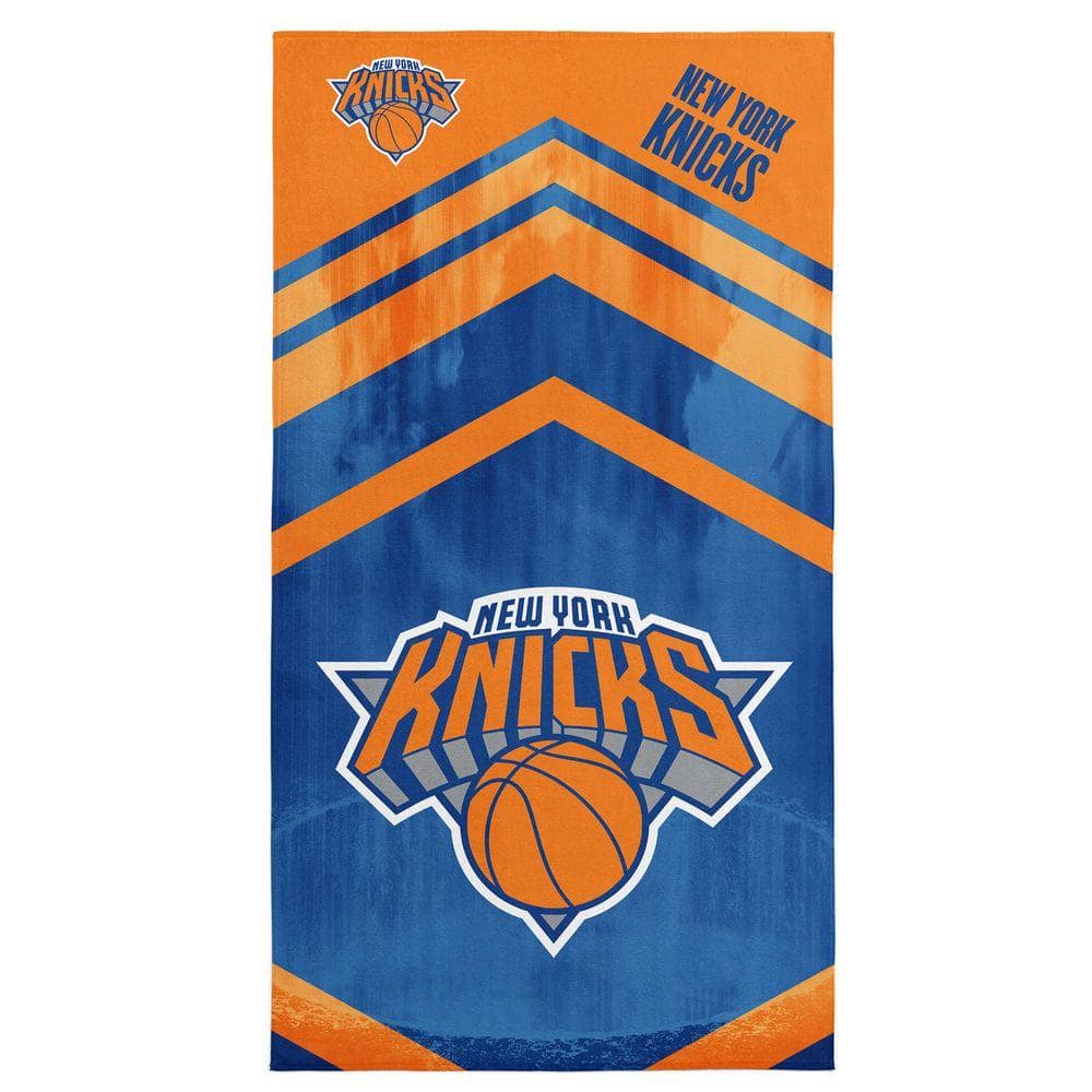 THE NORTHWEST GROUP New York Knicks NBA Shatter 30 in. x 60 in ...