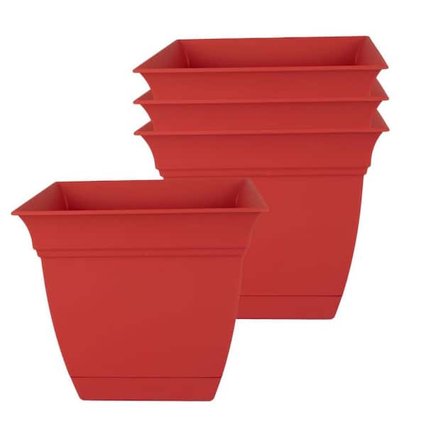 Large Red Plastic Indoor/Outdoor Planter with Saucer(8 in. W x7.25 in ...