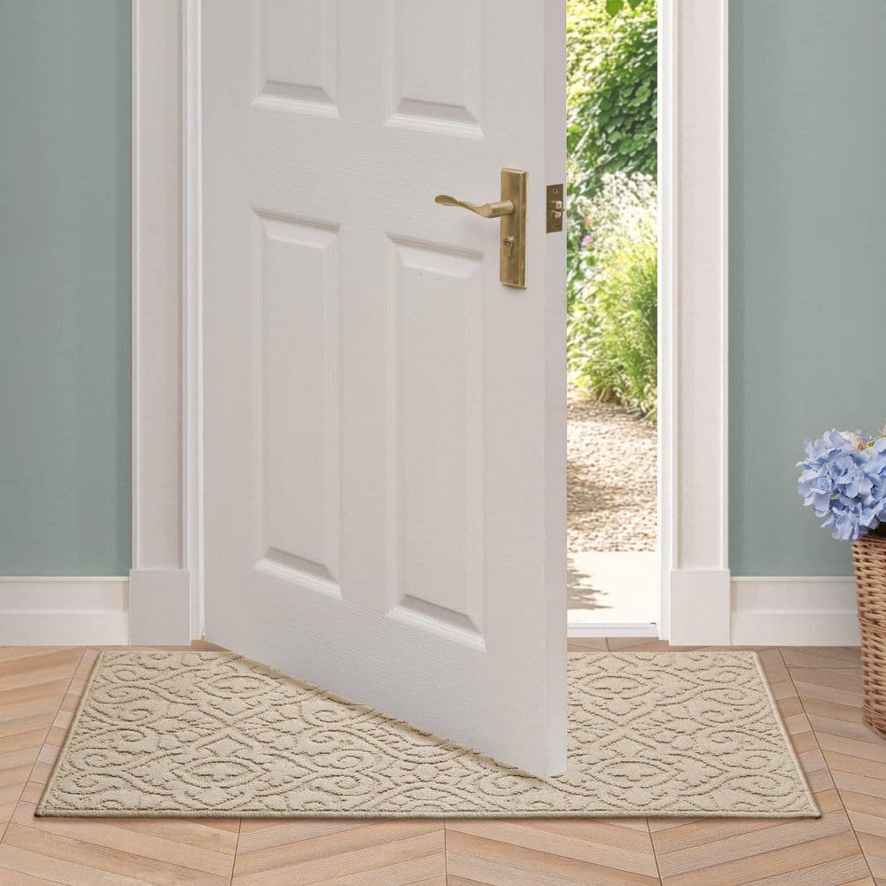 Laura Ashley Feya Solid Berber 2 ft. x 4 ft. Tufted Medallion ...