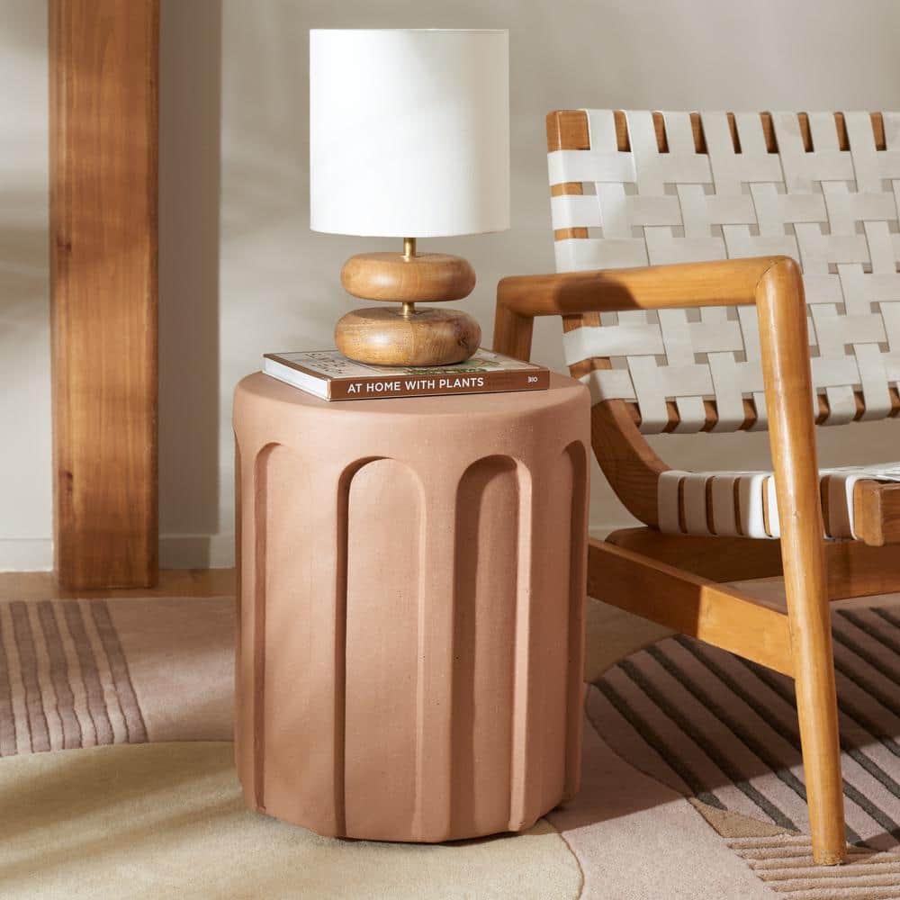 SAFAVIEH Nikolaus 14.5 in. Terracotta Round Concrete End Table ACC2818C ...