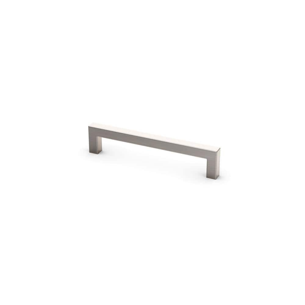 SIMPLY WOODMARK PRO Shaker Full Overlay 5.4375 in. W x 1.1875 in. D x 1 ...