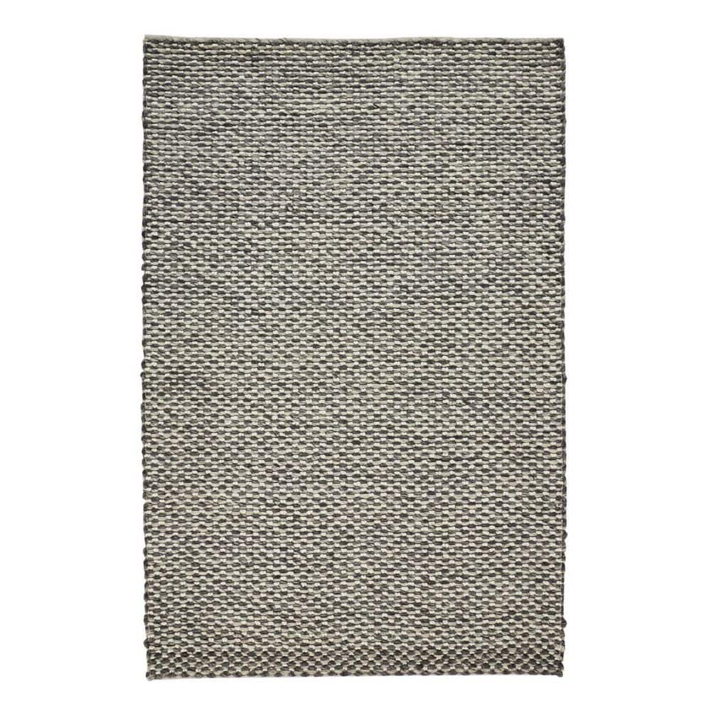 HomeRoots 5 ft. x 8 ft. Gray and Ivory Floral Area Rug 2000511416 - The ...