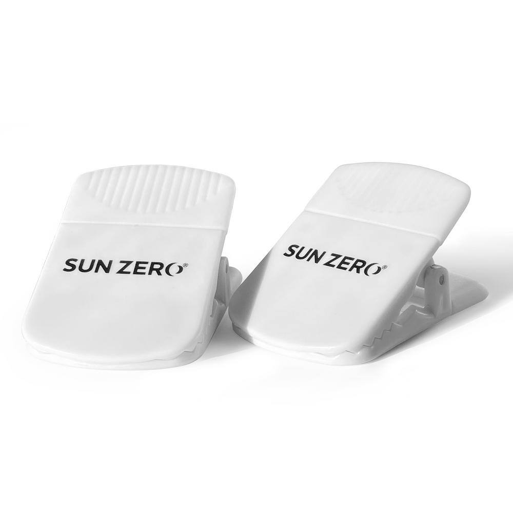 Sun Zero Lights Out White Plastic Blackout Curtain Clips Set Of 2 Sun Zero Lights Out White Plastic Blackout Curtain Clips Set Of 2