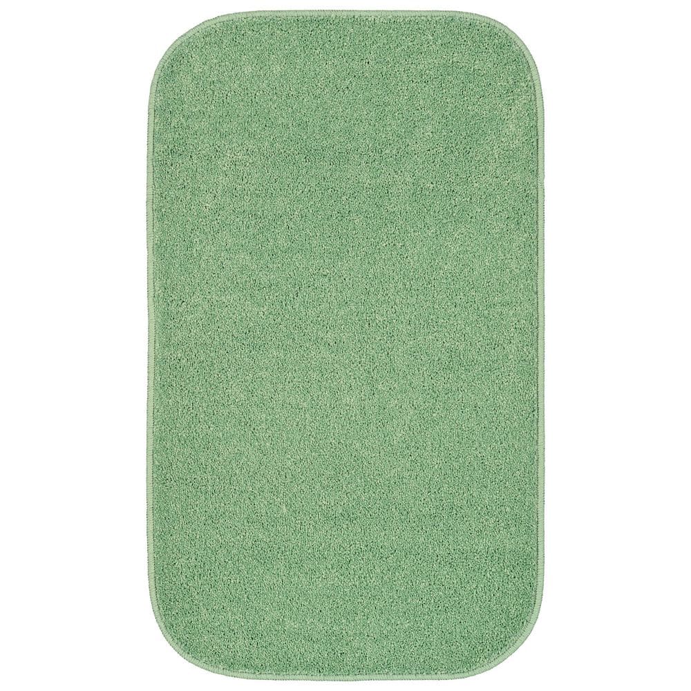 Garland Rug Sedona 21 in. x 34 in. Deep Fern Green Solid Color Plush ...