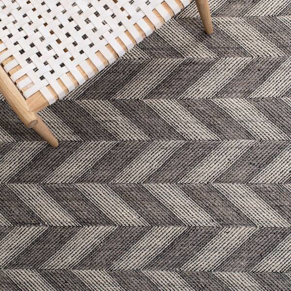 Grey Herringbone Rugs | Bryont Blog