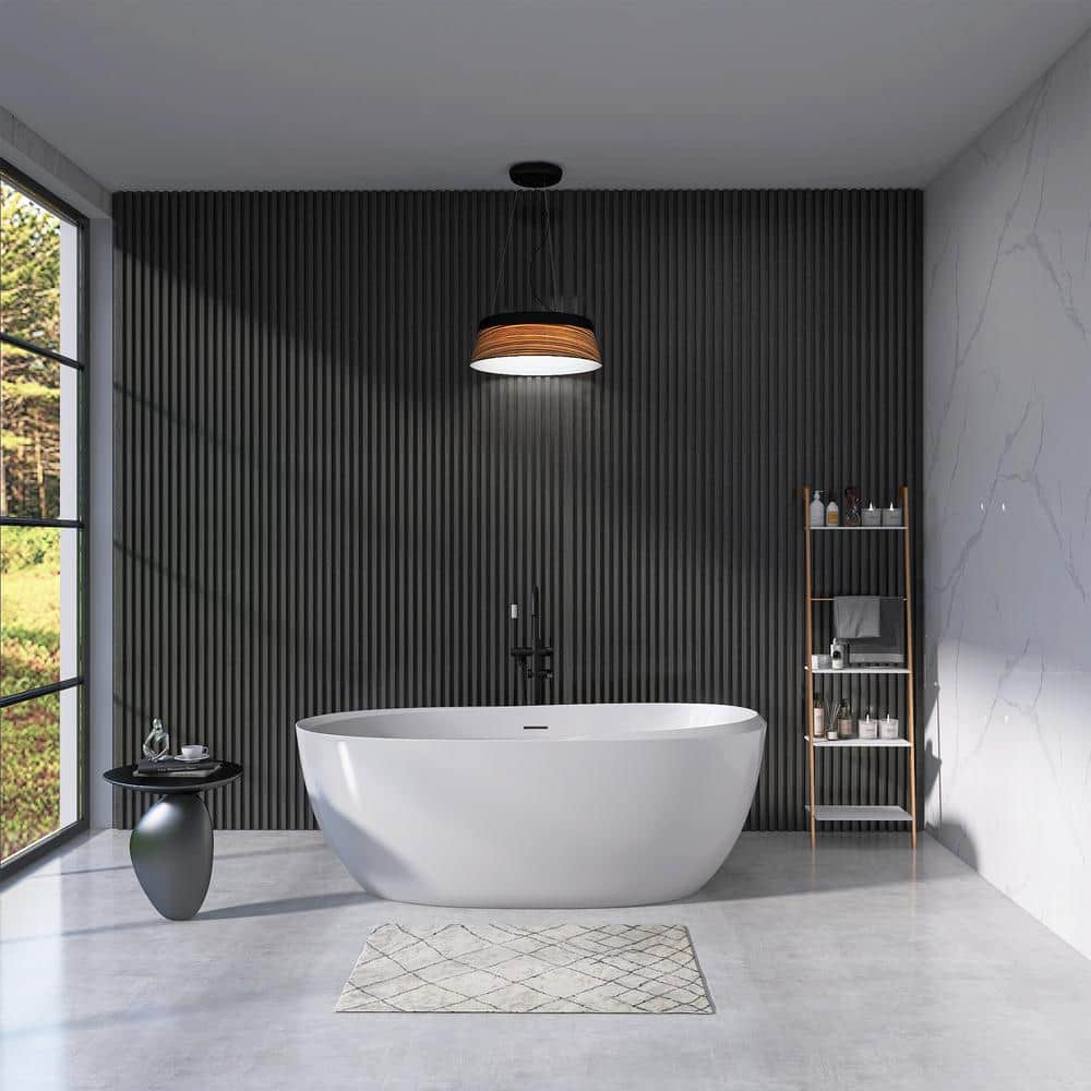 Xspracer Moray 67 in. x 29 in. Acrylic Flatbottom Freestanding Soaking ...