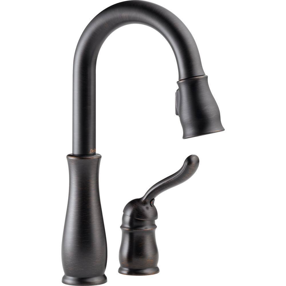 Delta Leland Single Handle Pull Down Sprayer Kitchen Faucet With Delta Leland Single Handle Pull Down Sprayer Kitchen Faucet With