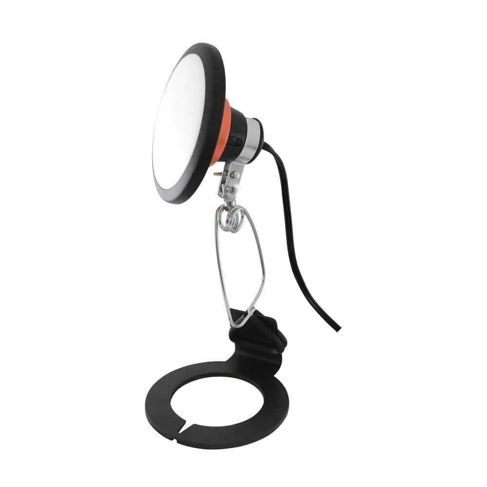 HDX 600 Lumens Integrated LED Clamplight DA023-S - The Home Depot