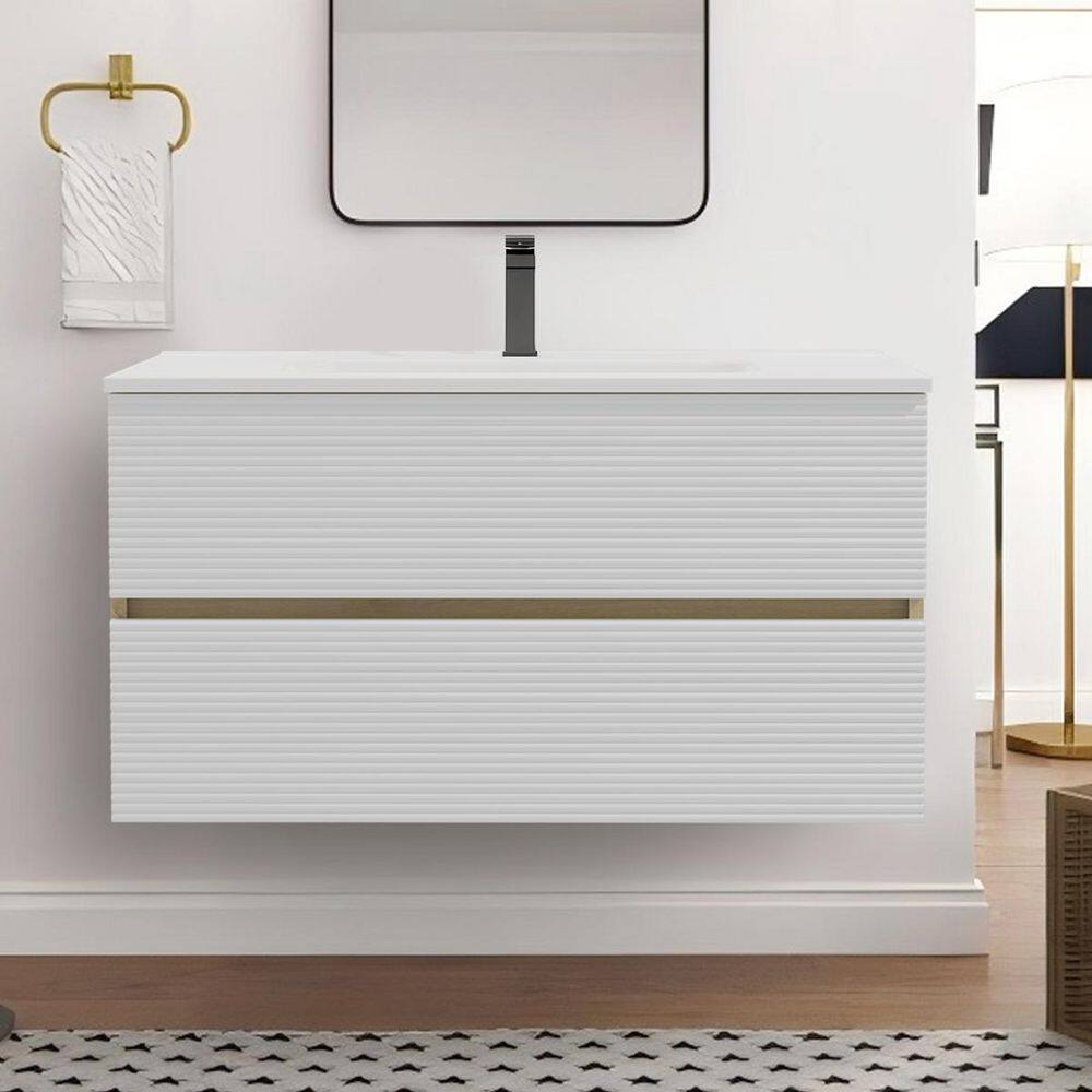 UPIKER Paterno 35.54 in. W x 17.93 in. D x 18.79 in. H Single Sink Floating Natural Oak Bath ...