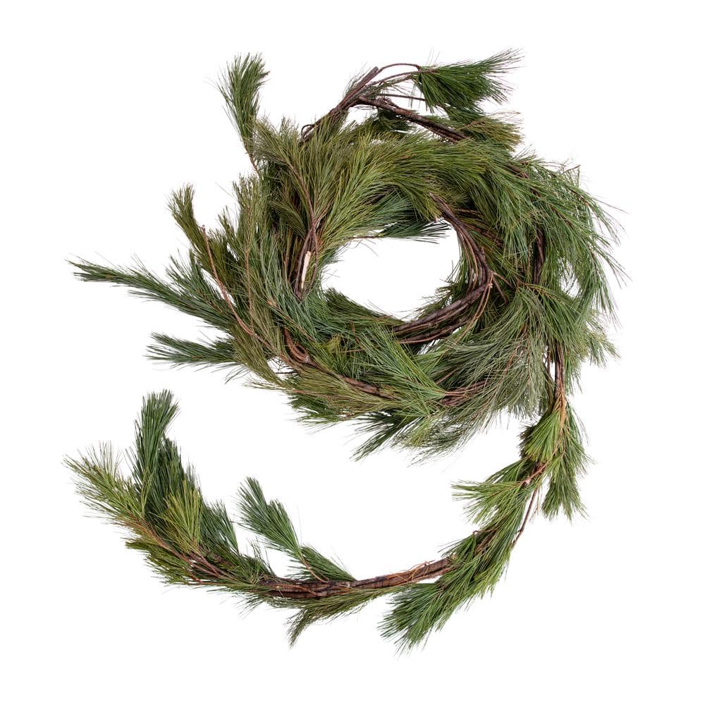 METROLINA GREENHOUSES 15 ft. Fresh Cut Live White Pine Garland (1-Pack ...