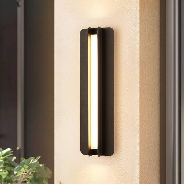 Rennnsan Elvis 21 in. H Matte Black Sleek Rectangular Waterproof 3000K ...