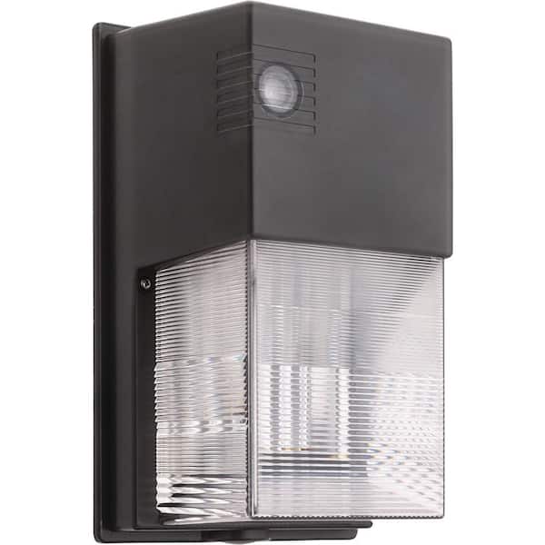 Lithonia Lighting OWP Bronze Outdoor Integrated LED 5000K Wall Pack ...