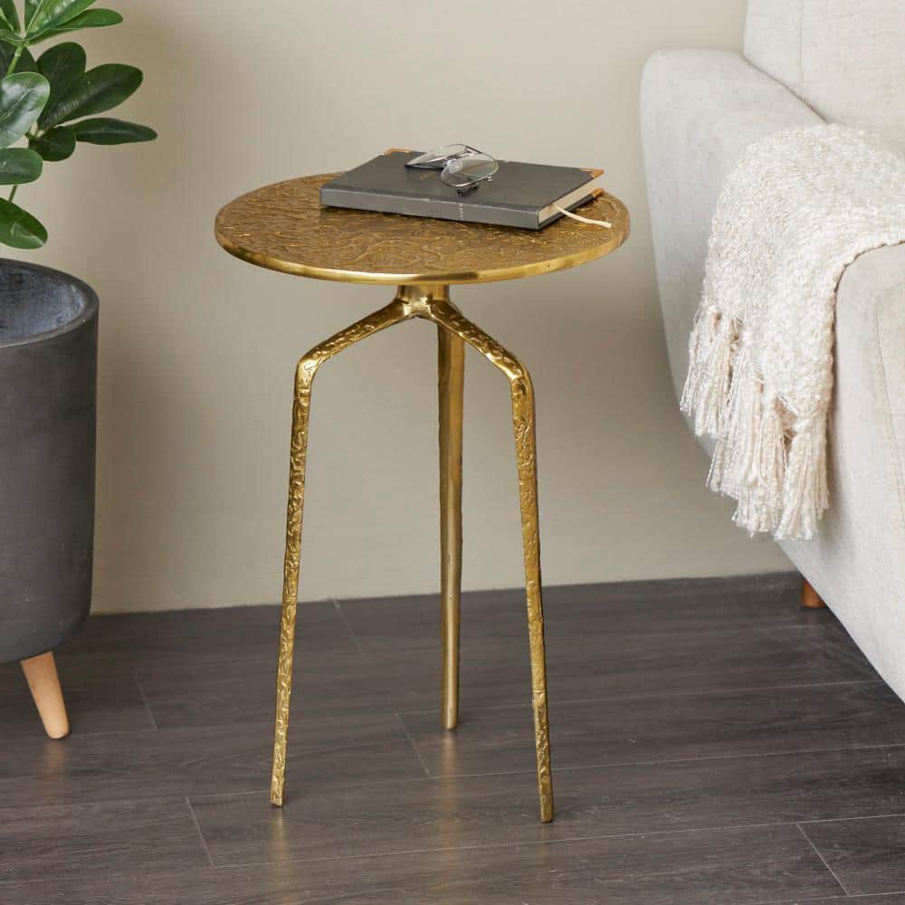Litton Lane 15 in. Gold Slim Textured Geometric Large Round Aluminum ...