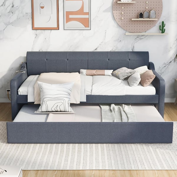 Day bed folds out to double store
