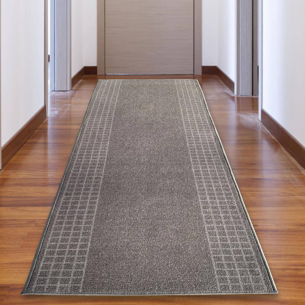 PLAYA RUG Checkered Border Gray 26 in. W x 40 ft. L Runner Rug/Stair ...