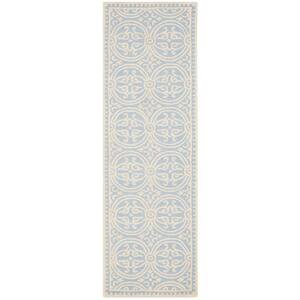 SAFAVIEH Cambridge Light Blue/Ivory 4 ft. x 6 ft. Geometric Medallion ...