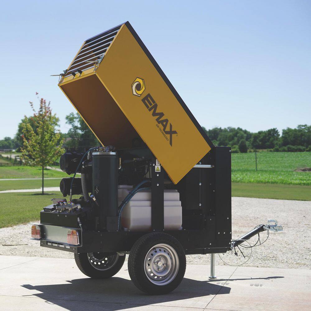 Buy 185 CFM 125 PSI Portable Diesel Driven Trailer Mounted Rotary Screw ...