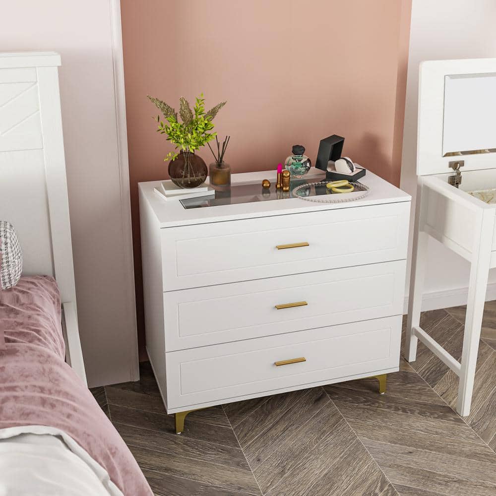 FUFU&GAGA 3-Drawer White Wooden Nightstand: 31.5 FUFU&GAGA 3-Drawer White Wooden Nightstand: 31.5